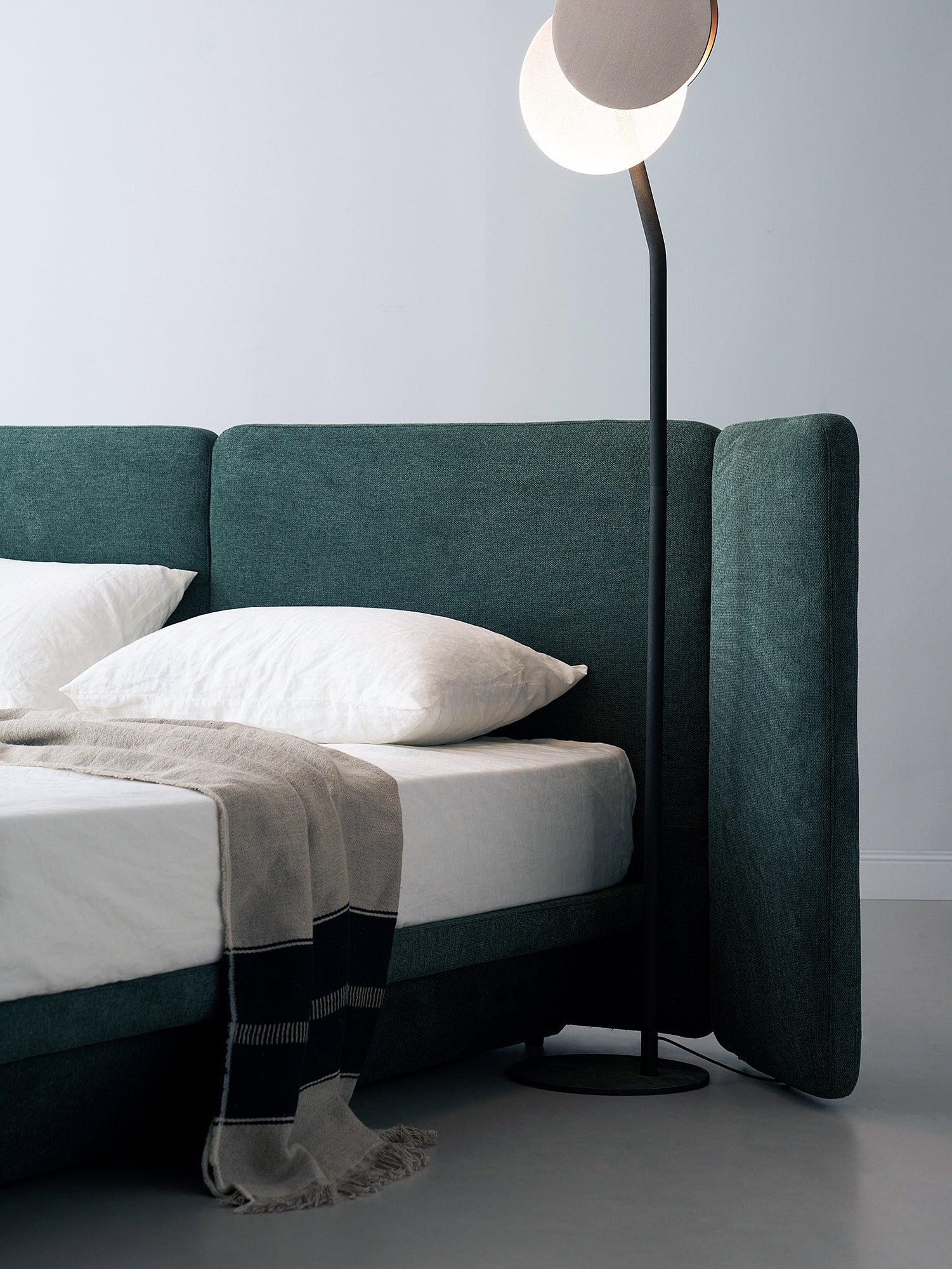 Amber Flames Bed